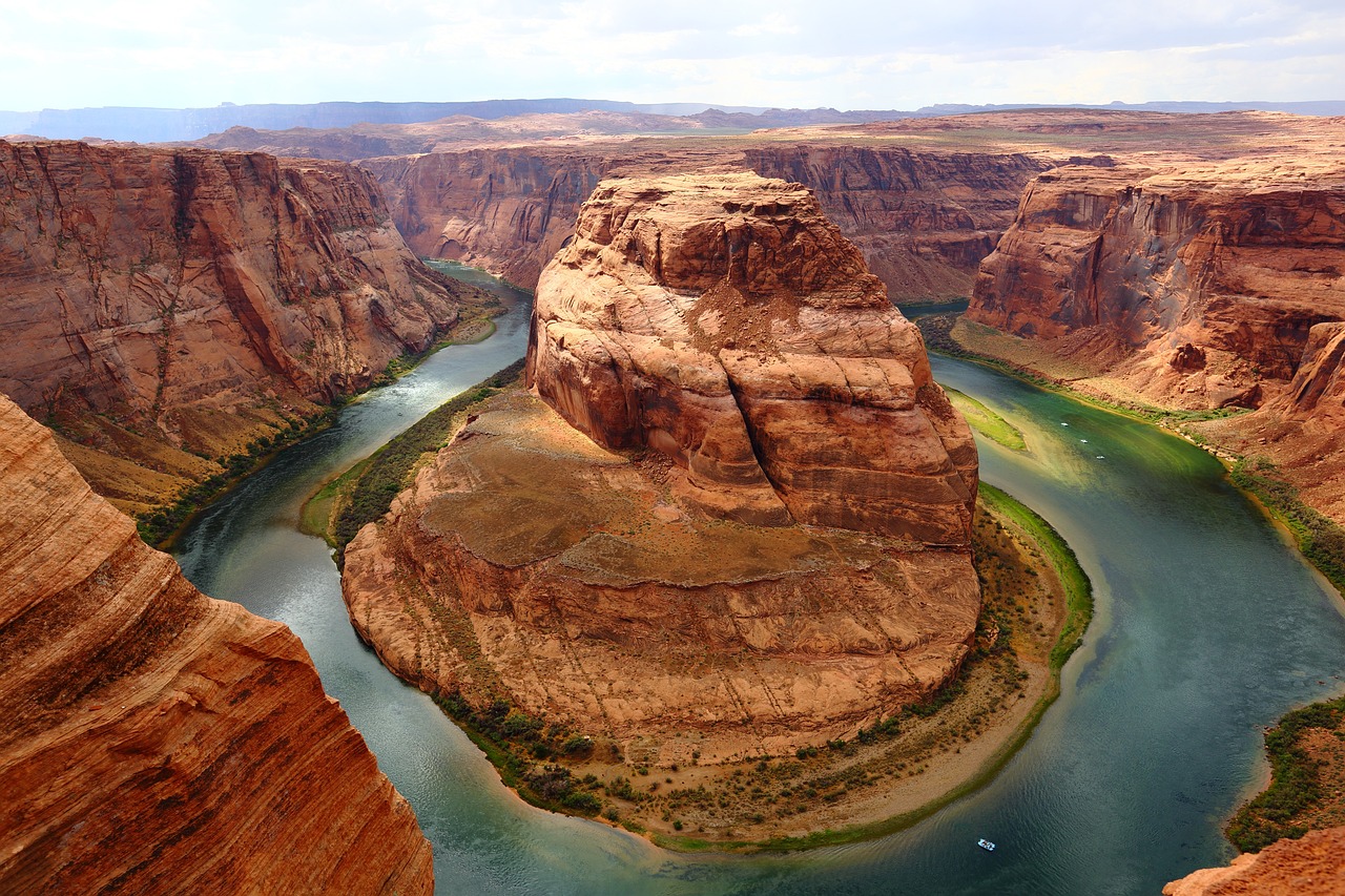 What Is Arizona Known For: Fun Facts and Famous Attractions